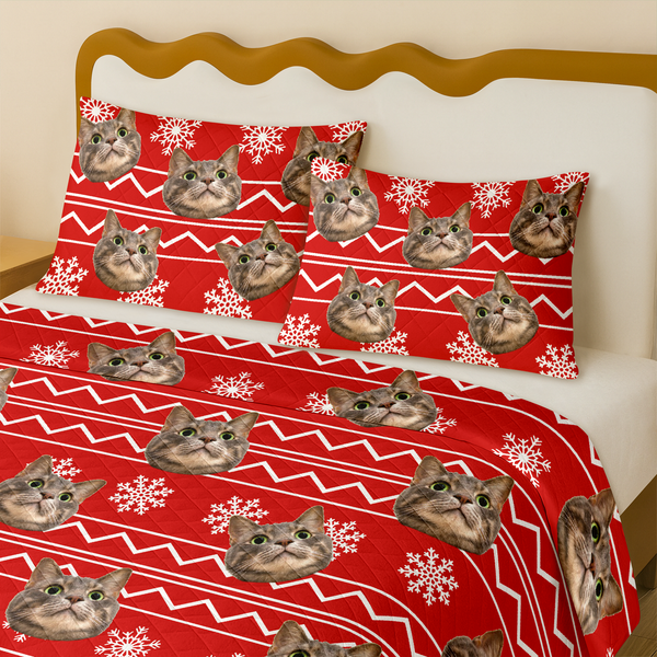 Custom Funny Family Face With Christmas Pattern Quilt Bedding Set ...