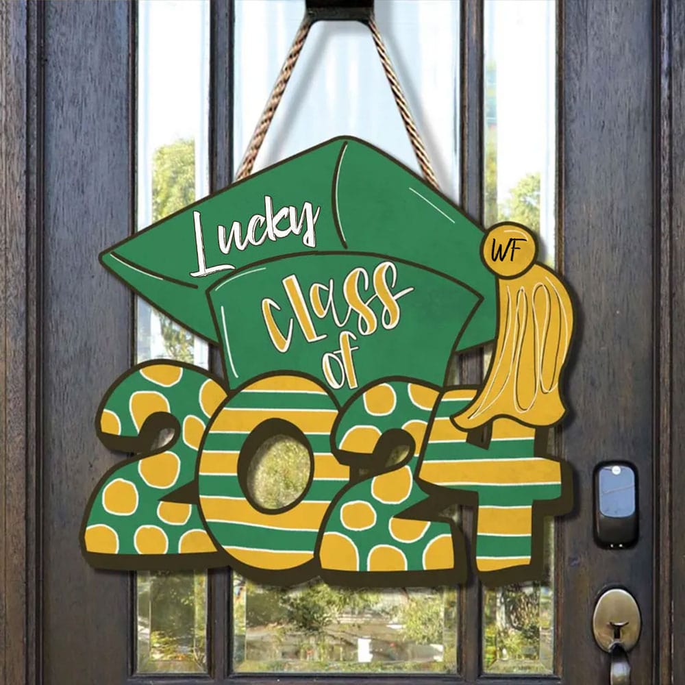Personalized Door Sign For Graduation Gift - GeckoCustom